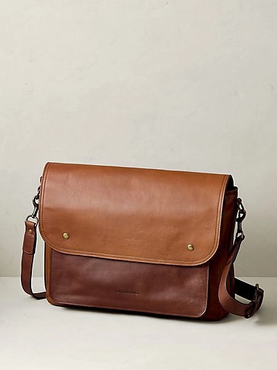 Overland Fairfield Leather Messenger Bag - Tan