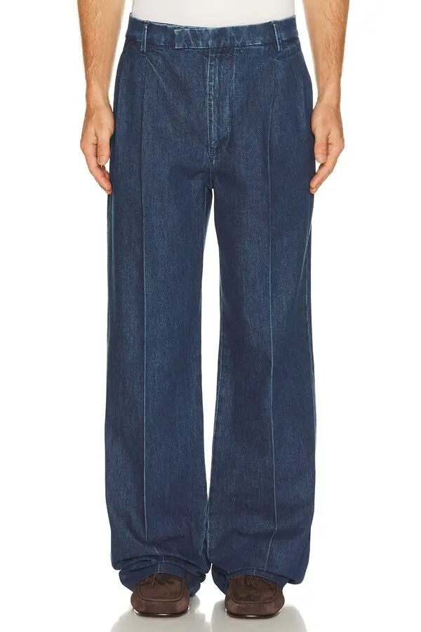 Valentino Garavani Pleated Denim Jean In Blue - Medium Blue Denim