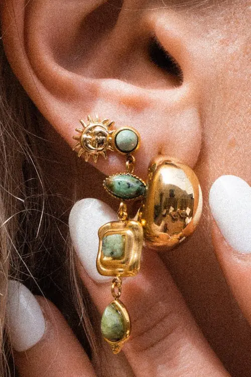 BEADS BY TARA Richie Hoop Earrings