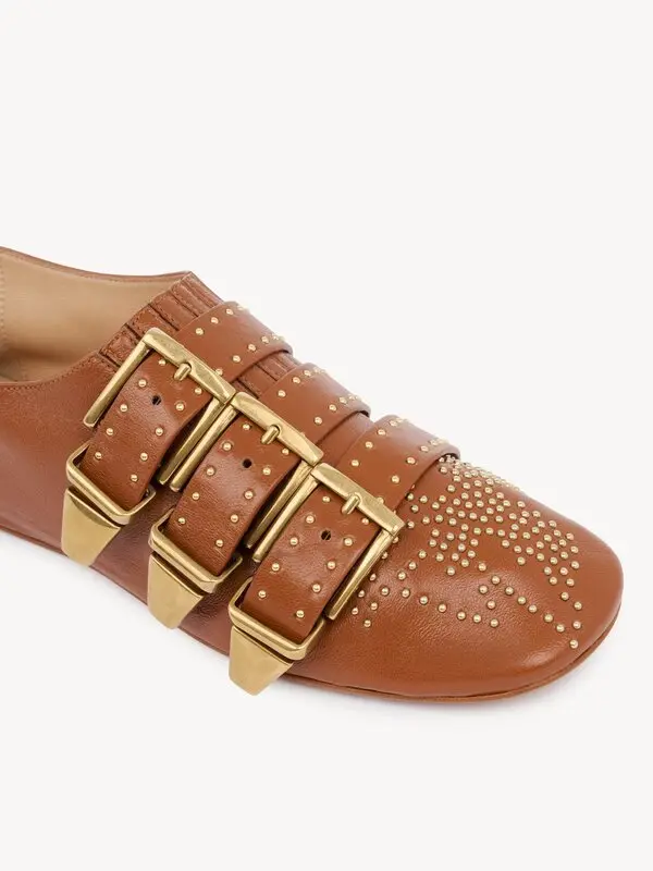 Chloé Susanna Buckle Studded Leather Flats