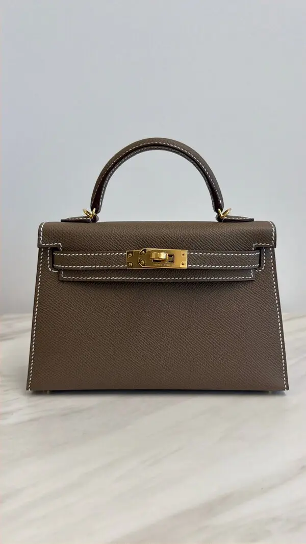 Hermès Mini Kelly Etoupe Epsom Gold Hardware