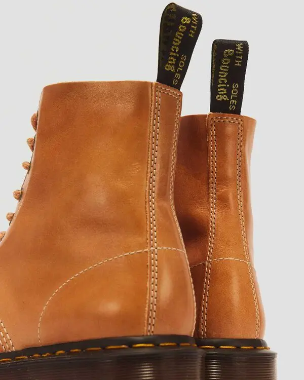 Dr. Martens 1460 Pascal Eye Boot Veg Luxe