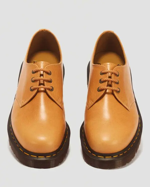 Dr. Martens 1461 3 Eye Shoe Veg Luxe