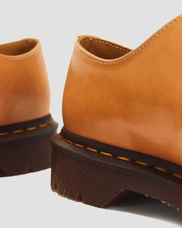 Dr. Martens 1461 3 Eye Shoe Veg Luxe