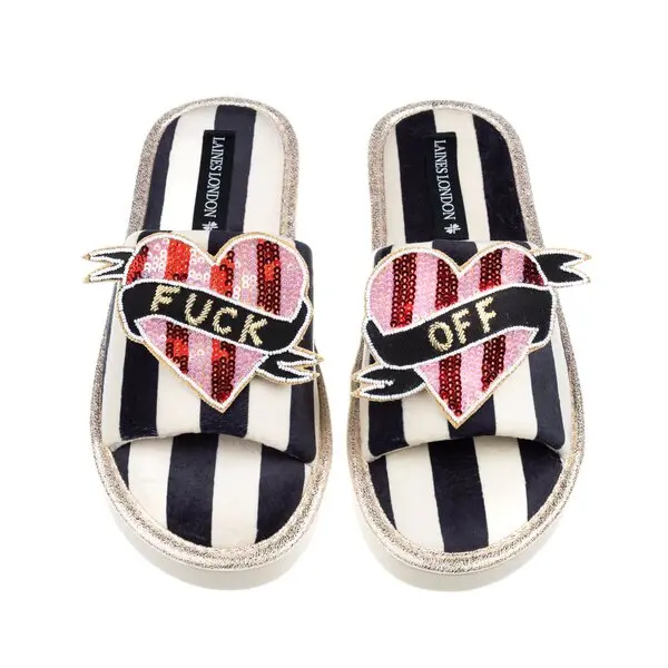 LAINES LONDON Flatform Stripe Slippers With Embellished Heart Brooches - Black/white