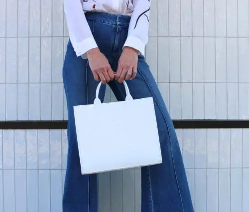 SARAH STEWART Adele Croc Handbag - White Croc
