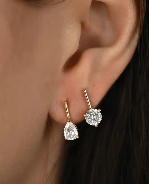 BEADS BY TARA Round Diamond Bar Earrings