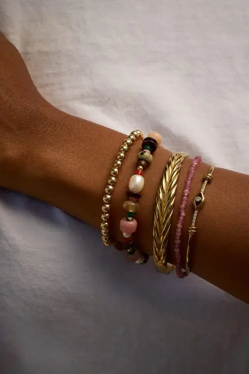 BEADS BY TARA Yaz Bangle Bracelet With White Topaz