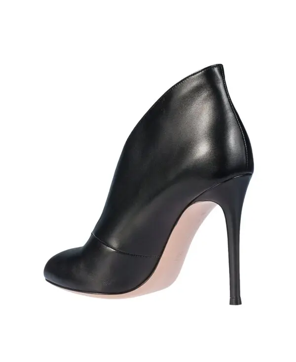GIANVITO ROSSI Stiletto Vamp High Heels