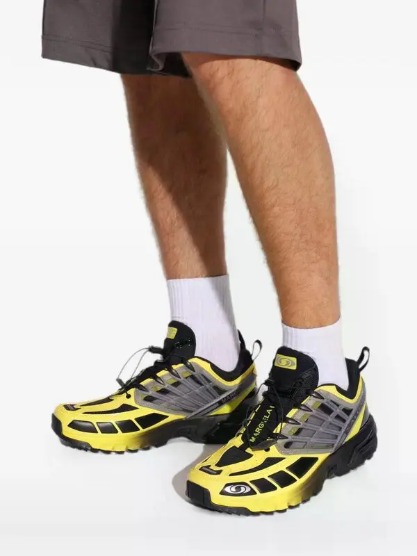 MAISON MARGIELA X Salomon Panelled Sneakers - Black