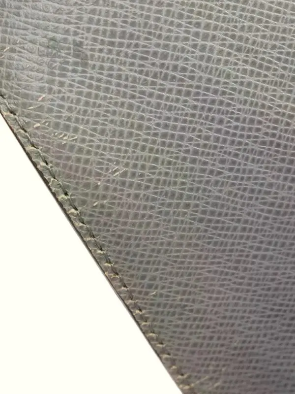 LOUIS VUITTON Vasili Briefcase