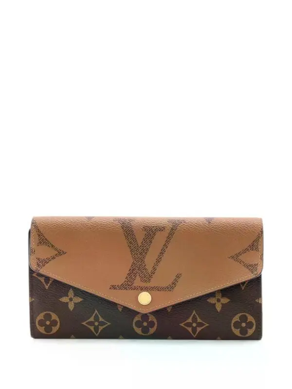 LOUIS VUITTON Sarah Wallet Nm Reverse Monogram Giant And Monogram Canvas Small Wallets - Brown