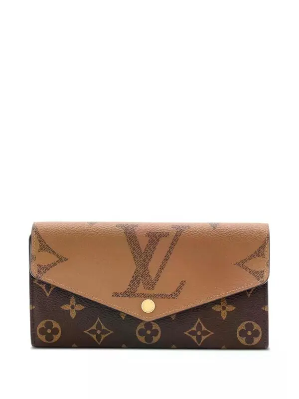 LOUIS VUITTON Sarah Wallet Nm Reverse Monogram Giant And Monogram Canvas Small Wallets - Brown