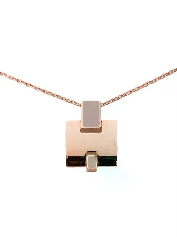Hermès 2000-2020 Plated And Enamel Eileen Pendant Necklace Costume Necklace - Gold