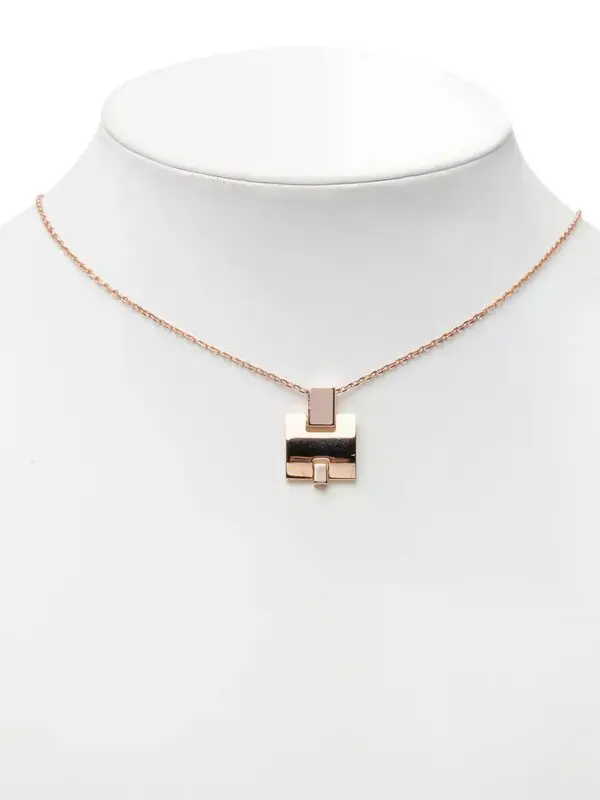 Hermès 2000-2020 Plated And Enamel Eileen Pendant Necklace Costume Necklace
