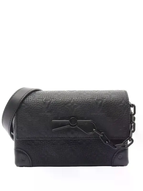 LOUIS VUITTON Monogram Taurillon Steamer Wearable Wallet Crossbody Bag - Black