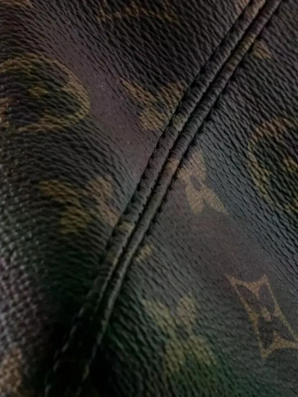 LOUIS VUITTON The Drop Handbag Monogram Canvas With Leather Gm Shoulder Bag