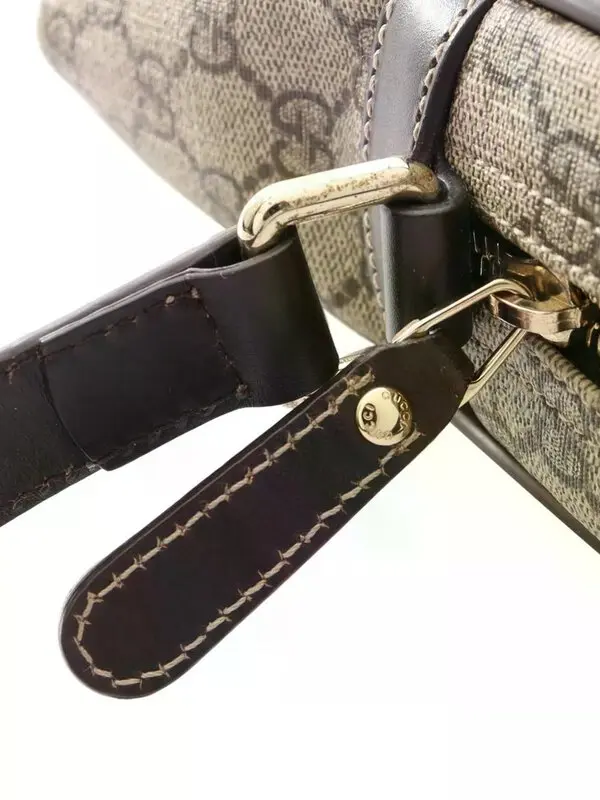 Gucci Gg Supreme Crossbody Bag