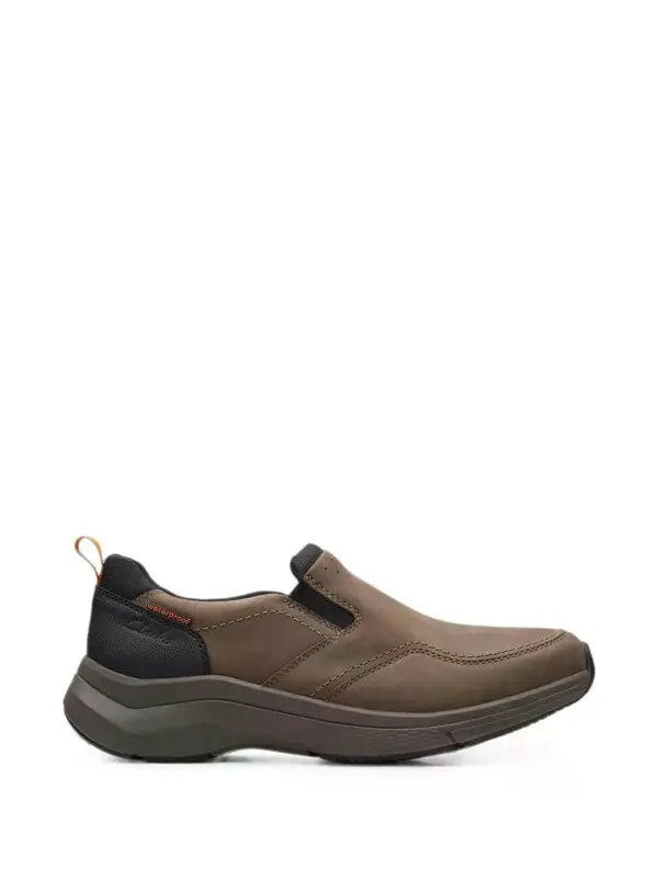 Clarks Wave 2.0 Edge Slip-on Sneakers - Brown
