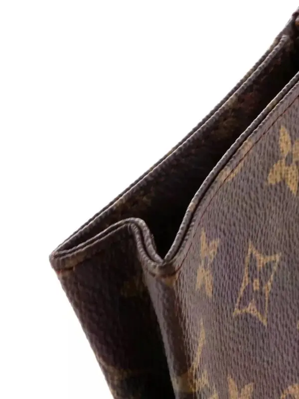 LOUIS VUITTON Toiletry Monogram Canvas 15 Pouch