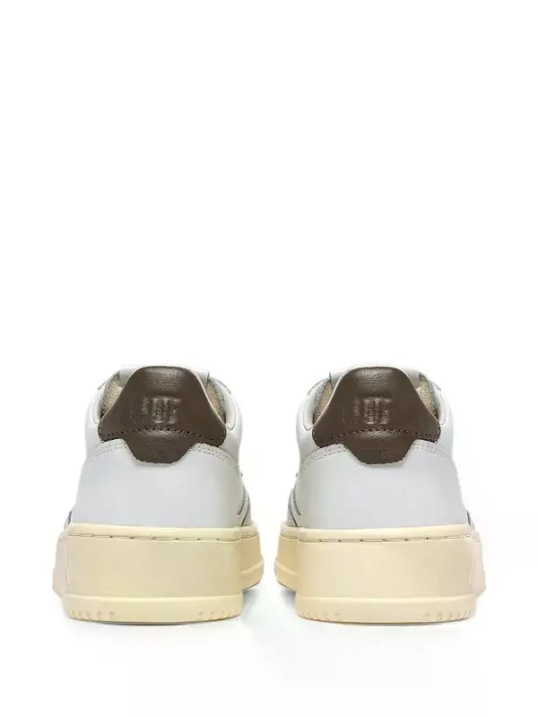 AUTRY Medalist Low Perforated Panel Sneakers - White