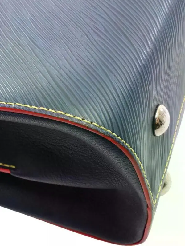 LOUIS VUITTON 2017 Epi Twist Satchel
