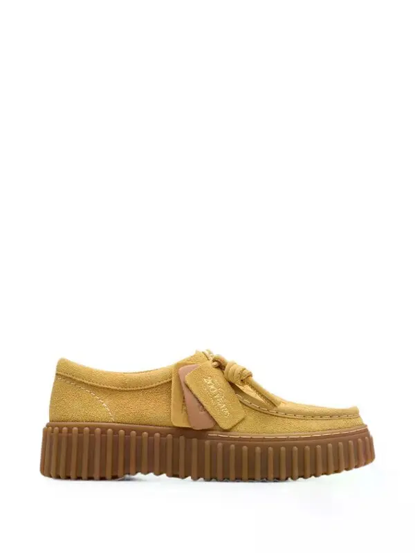 Clarks Torhill Bee Suede Derby Shoes - Yellow