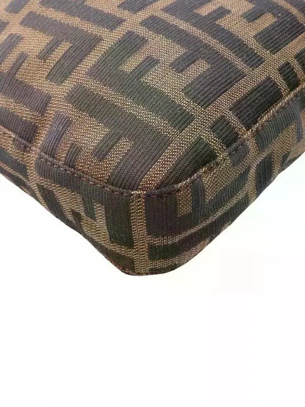 Fendi 2000-2010 Zucca Canvas Shoulder Bag - Brown