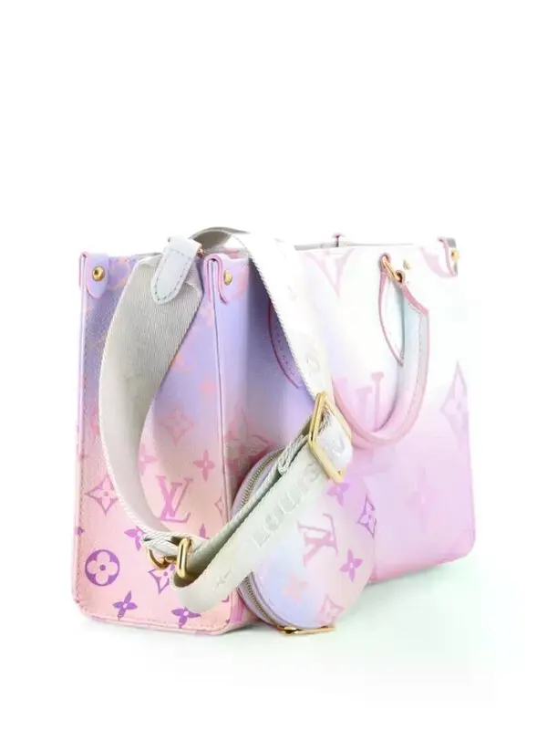 LOUIS VUITTON Monogram Giant Canvas Onthego Pm Shoulder Bag - Purple