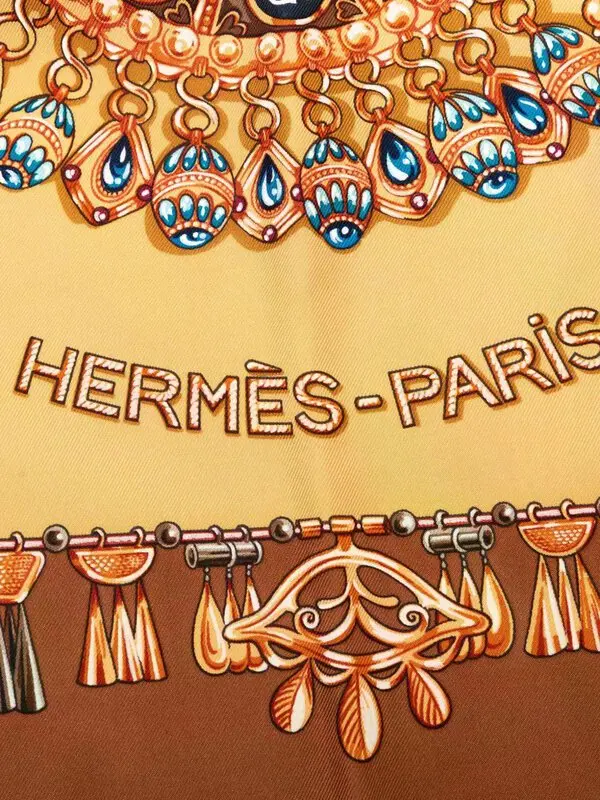 Hermès 1990-2015 Parures Des Sables Silk Scarf Scarves