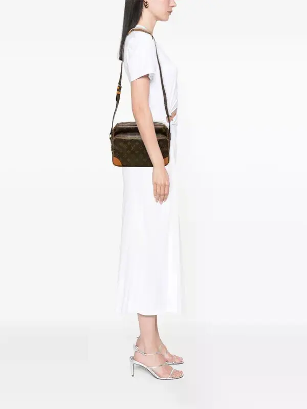 LOUIS VUITTON Monogram Nil Crossbody Bag