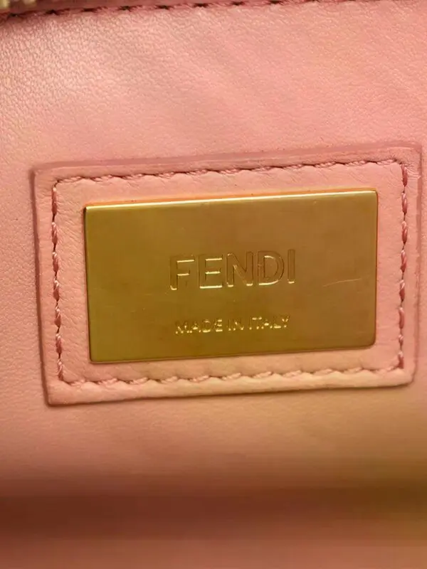 Fendi Medium Leather Peekaboo Iconic Satchel - Neutrals