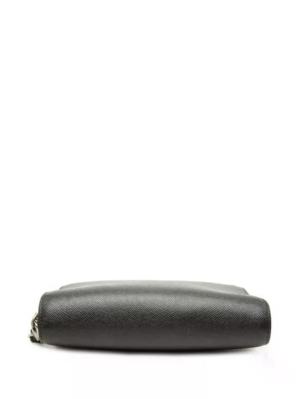 LOUIS VUITTON Taiga Leather Pochette Baikal Clutch Bag