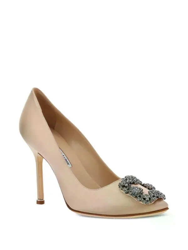 Manolo Blahnik Hangisi Pumps