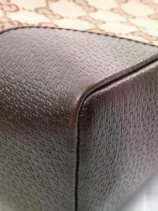 Gucci 2000s Gg Canvas Cross Body Bag