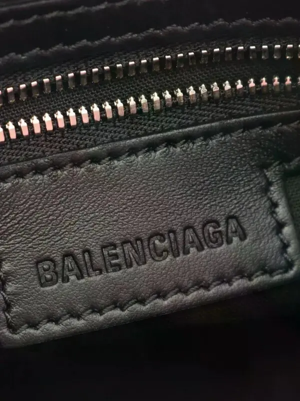 Balenciaga Neo Cagole City Tote Bag