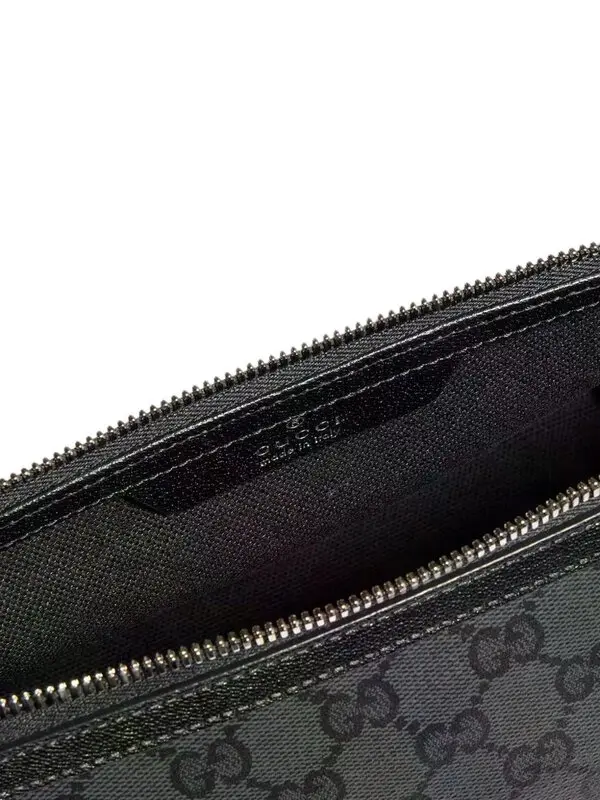 Gucci Gg Supreme Toiletry Case