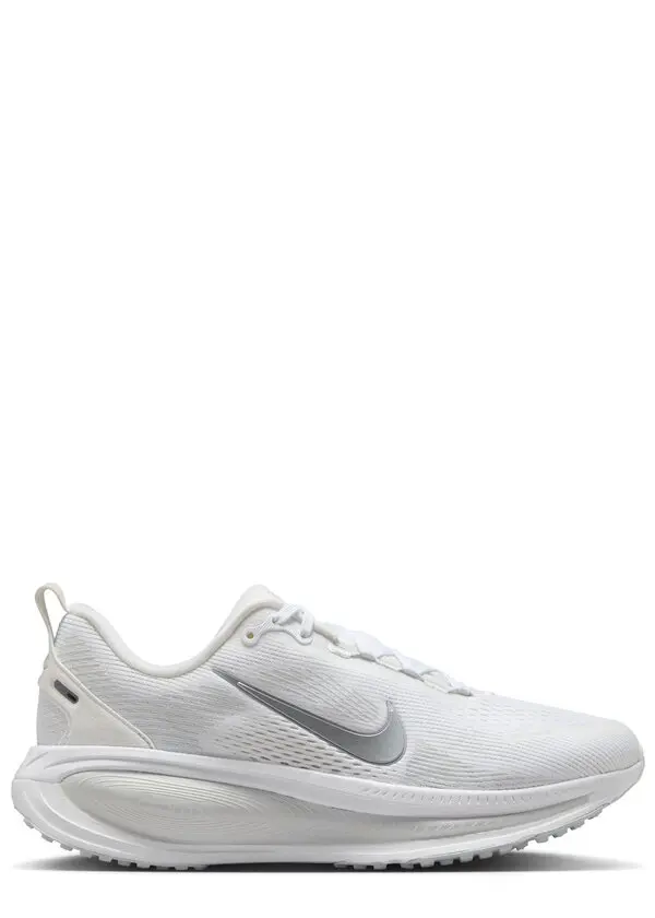 Nike Vomero 18 Sneakers - White