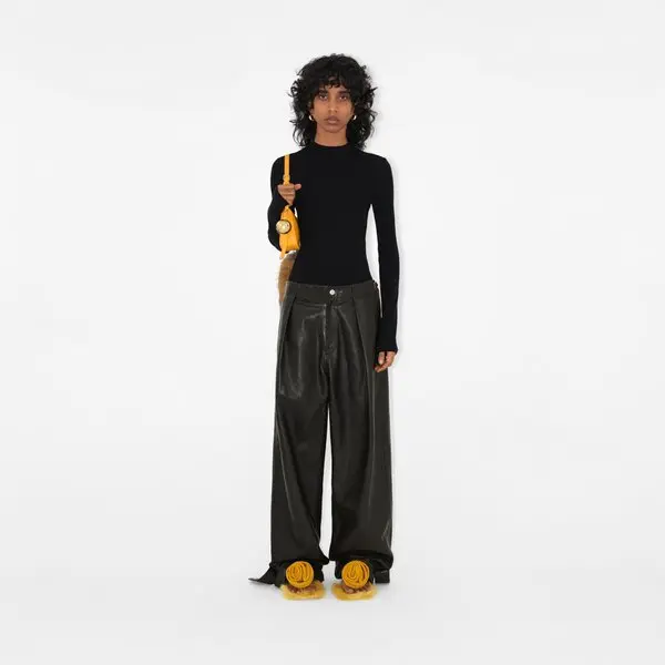 Burberry Ribbed-knit Jumper With Equestrian Knight Logo - Black