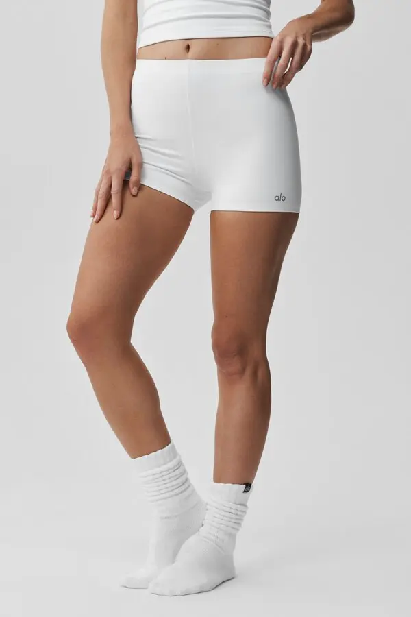 Alo Yoga 2" Softsculpt Mid-rise Short - White
