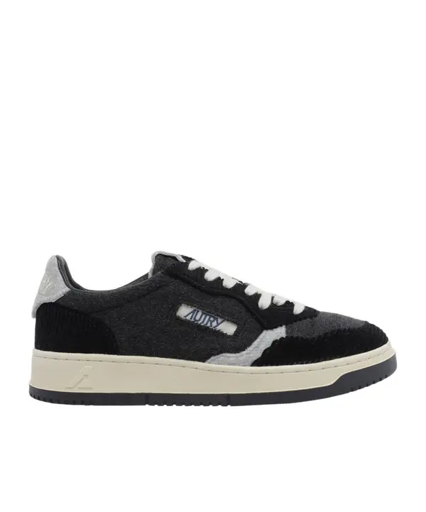 AUTRY Medalist Logo Detailed Low-top Sneakers - Black