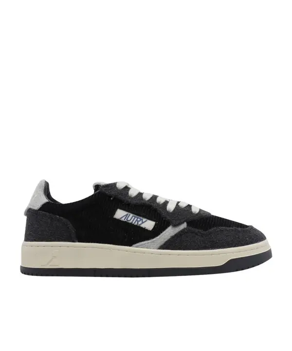 AUTRY Lace-up Sneakers - Black