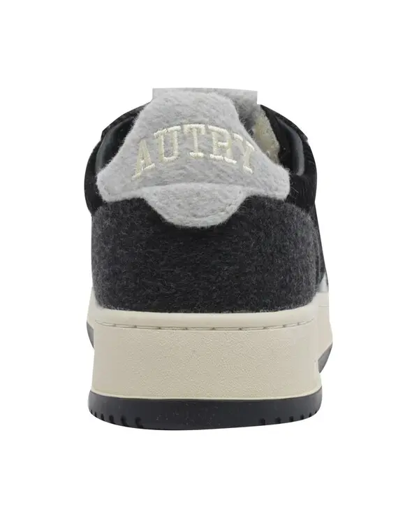 AUTRY Medalist Low Sneakers