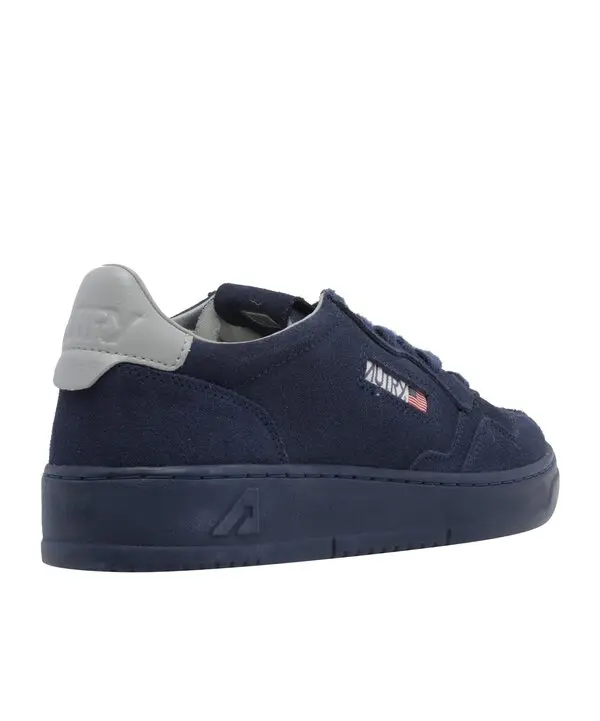 AUTRY Medalist Low Perforated Panelled Sneakers