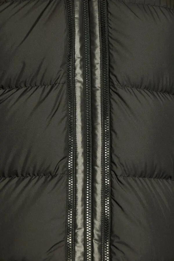 Moncler Zip-up Hooded Puffer Jacket