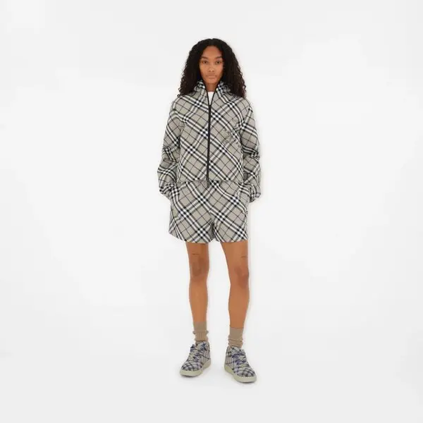Burberry Checked Hooded Zip-up Reversible Jacket