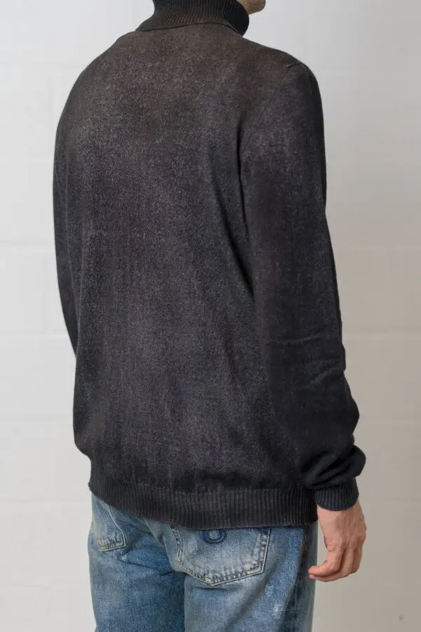 Avant Toi High-necked Wool Sweater