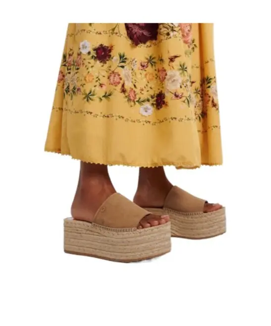 GIANVITO ROSSI Handmade Suede Sandals
