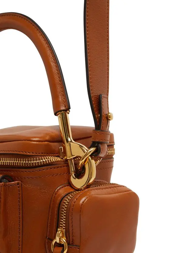 Chloé Logo Shoulder Bag