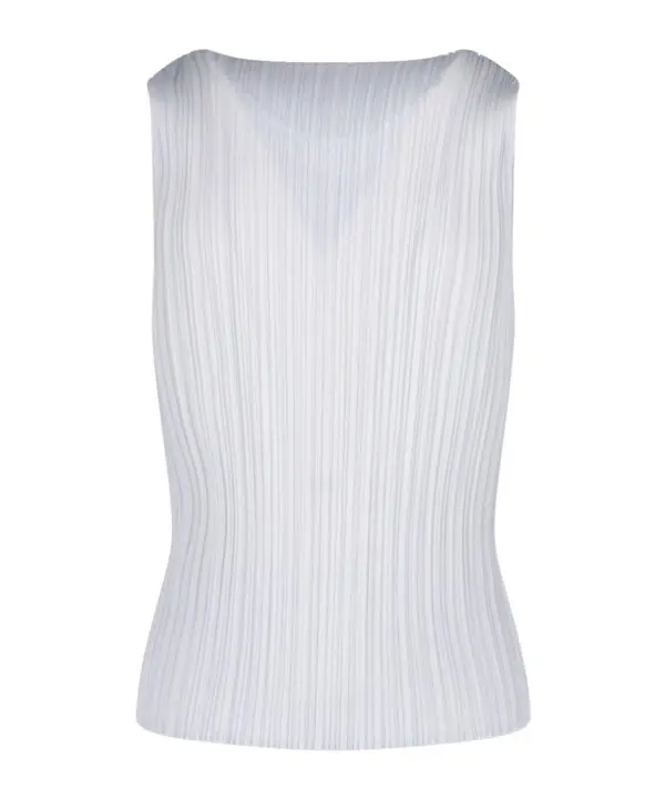 Issey Miyake Sleeveless Round Neck Top